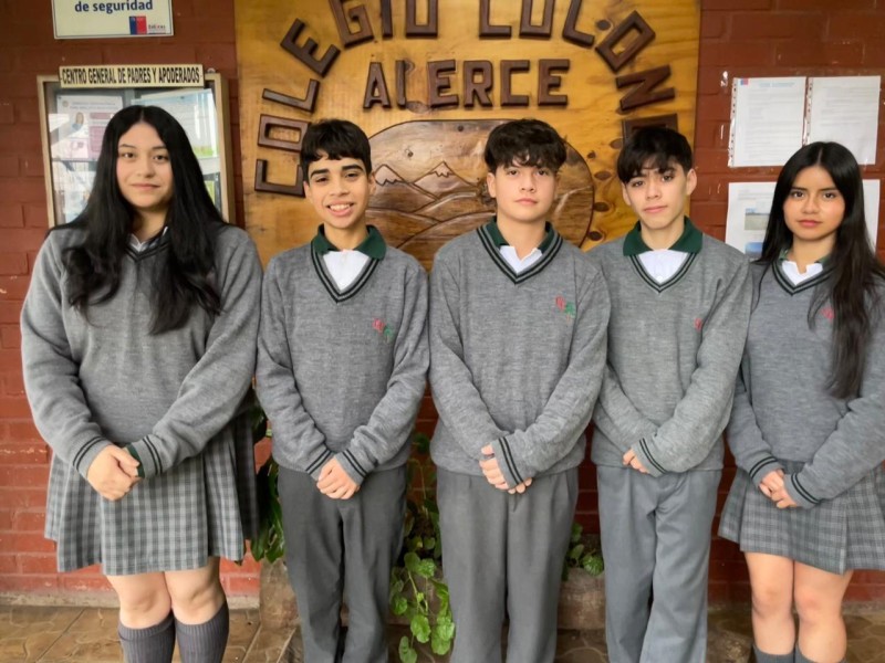 TRABUN DE ESTUDIANTES del Colegio Colonos de Alerce | Colegio Colonos ...